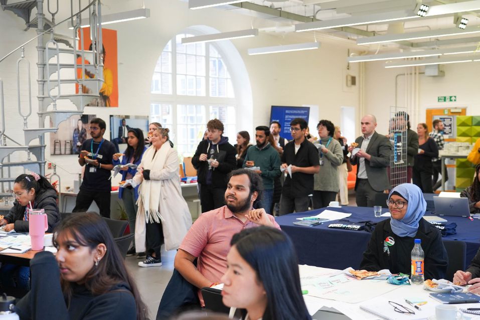 Students create boundary pushing solutions at #GreHacks with the Met ...