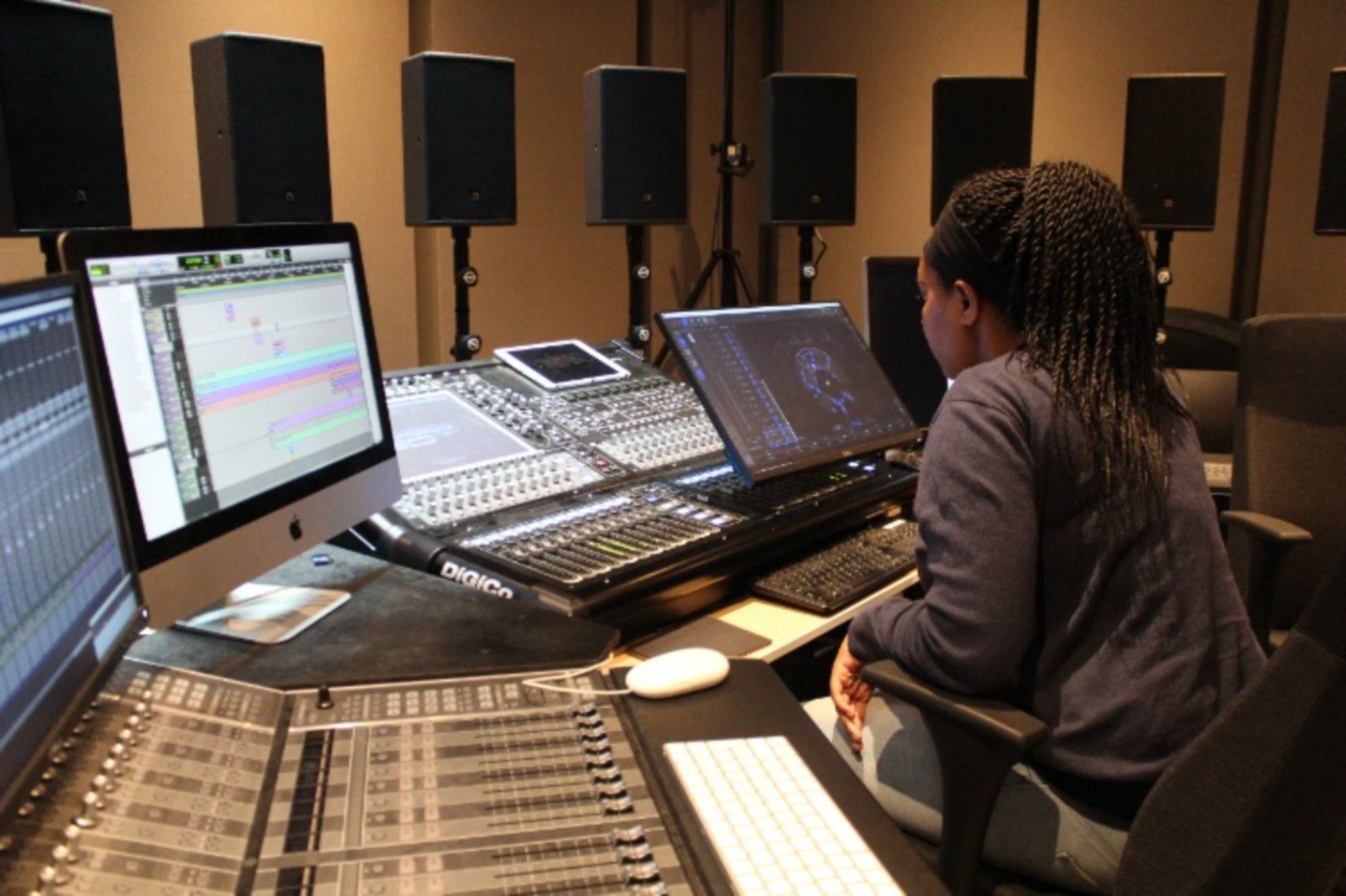 Immersive Hyperreal Soundscapes | Research activities | University of ...